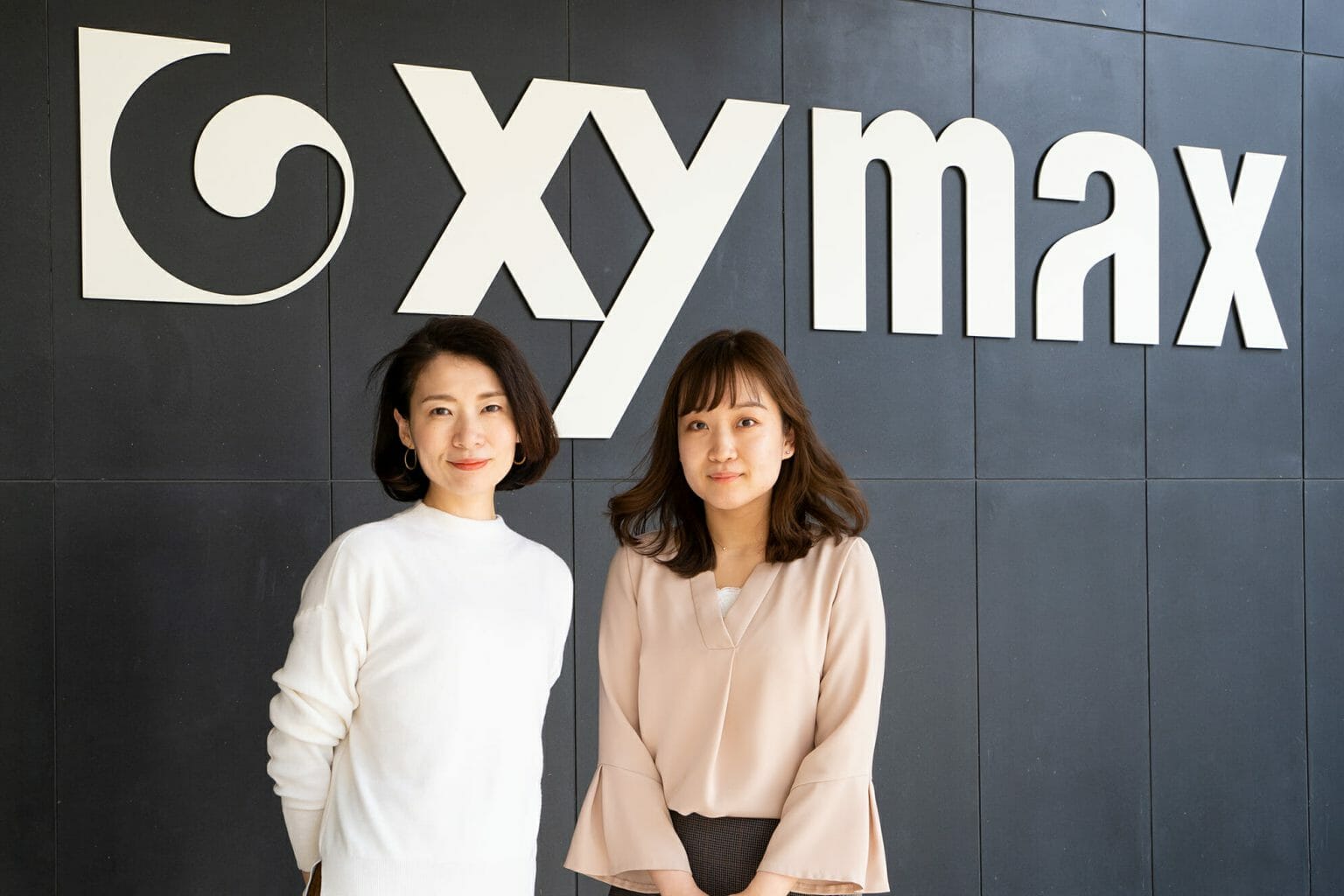 オンライン社内イベントは社内スタジオから配信。ザイマックスの『からくさTV』｜インナーブランディング事例・企業イベント事例｜ゼロイン